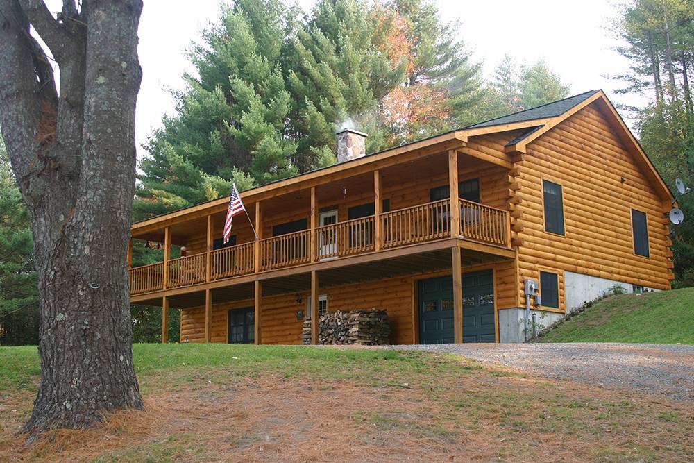 The Hanover Log Home Has a Flexible and Open Floor Plan