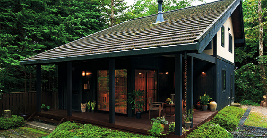 The Moderate Log House is Japanese Design at Its Best