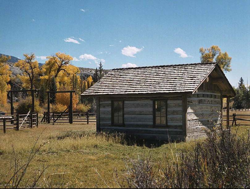 Blue Valley Ranch - Three Rustic Log Cabins in Northern Colorado