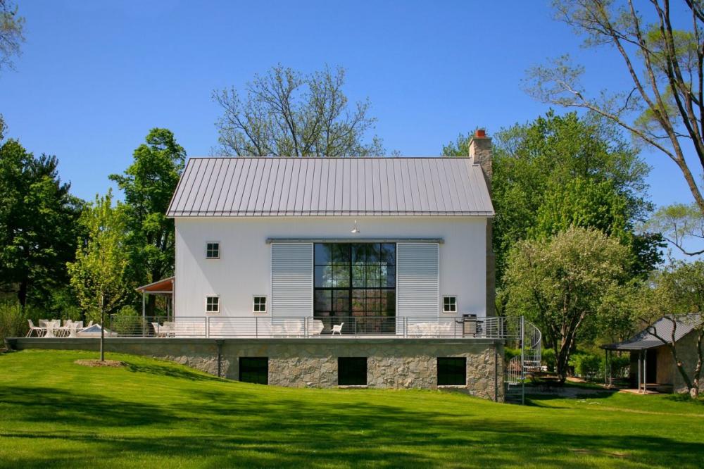 Ways To Build Your Dream Barn Home