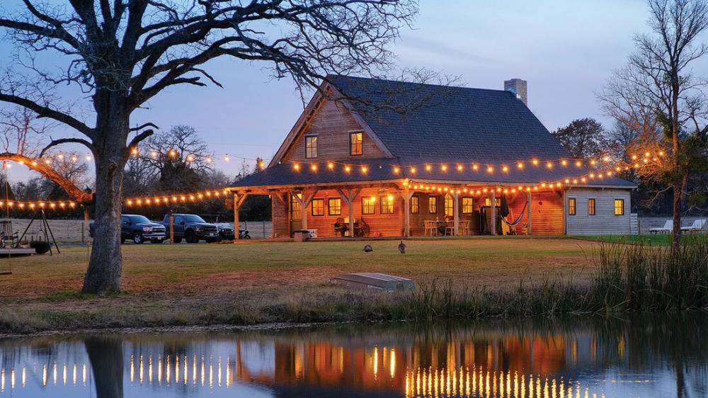 The Great Plains Eastern Barn Home Will Make Your Dreams Come True