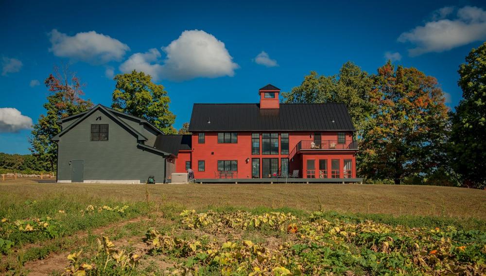 The Bancroft Barn Home Has That New England Style With A Modern Twist