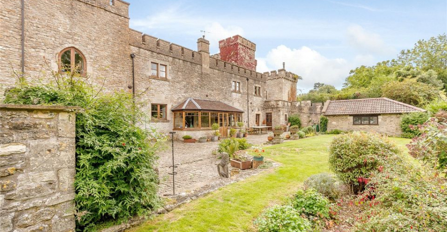 Beautiful 975k Pound Castellated Grade II Listed House For Sale In Bath ...