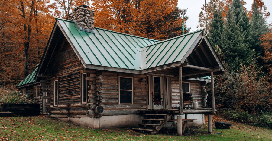 Beautiful Rustic Log Cabin With Breathtaking Views In Vermont