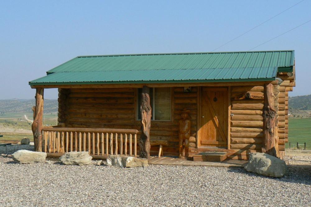 This Amazing Log Home Will Make You Want to Stay Forever