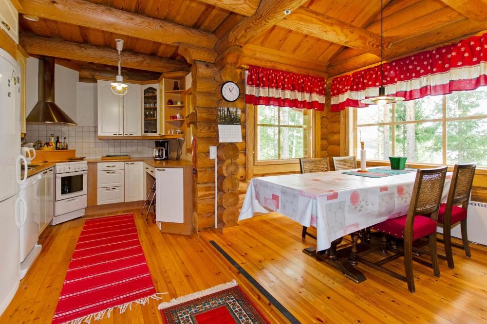 Beautifully Decorated Log Cottage in a Peaceful Environment