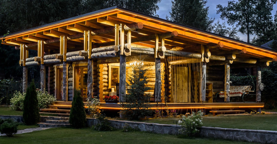 A One-Of-A-Kind Log Home With the Coolest Interior