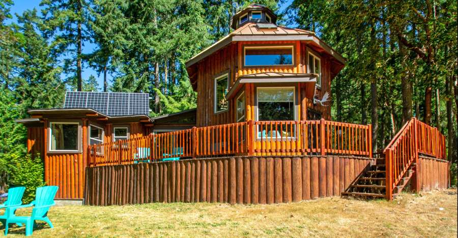 This Solar-powered Cabin Sits on Five Acres With Firepit & Deck